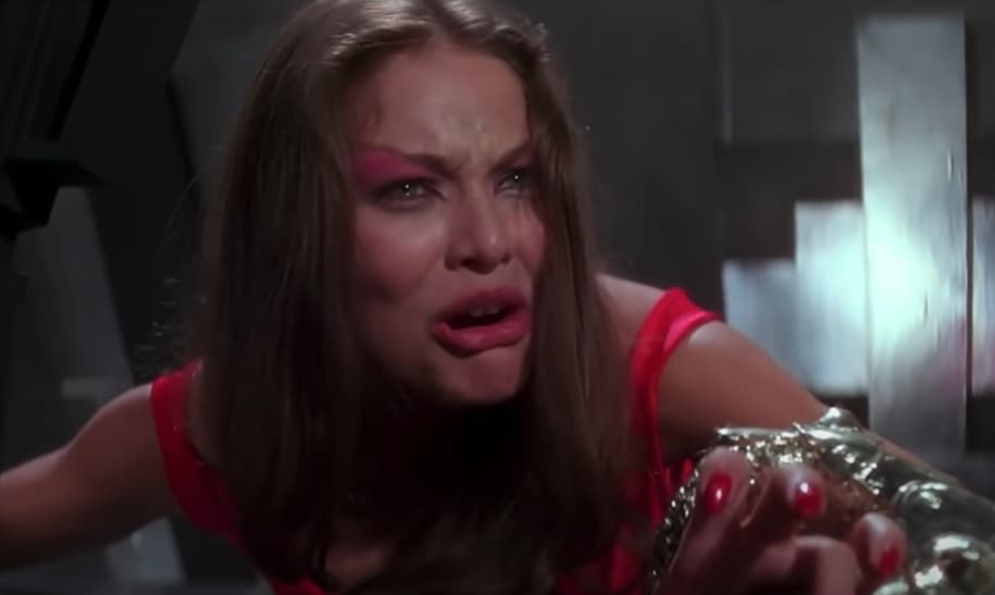 9 Fictional Torture Devices That Made Us Shudder