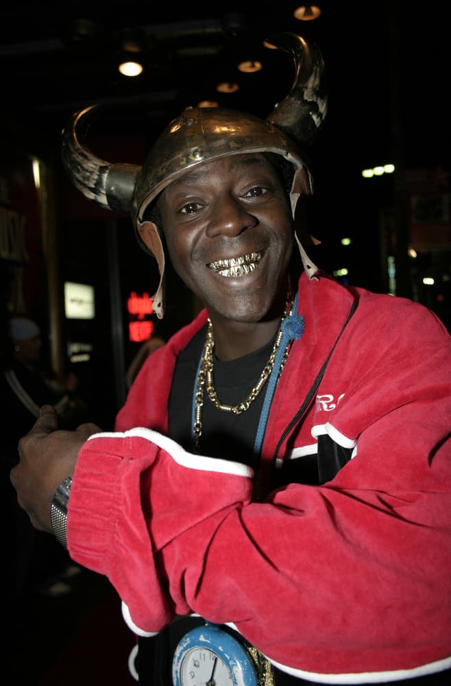 18 Rappers Who Wear Grills