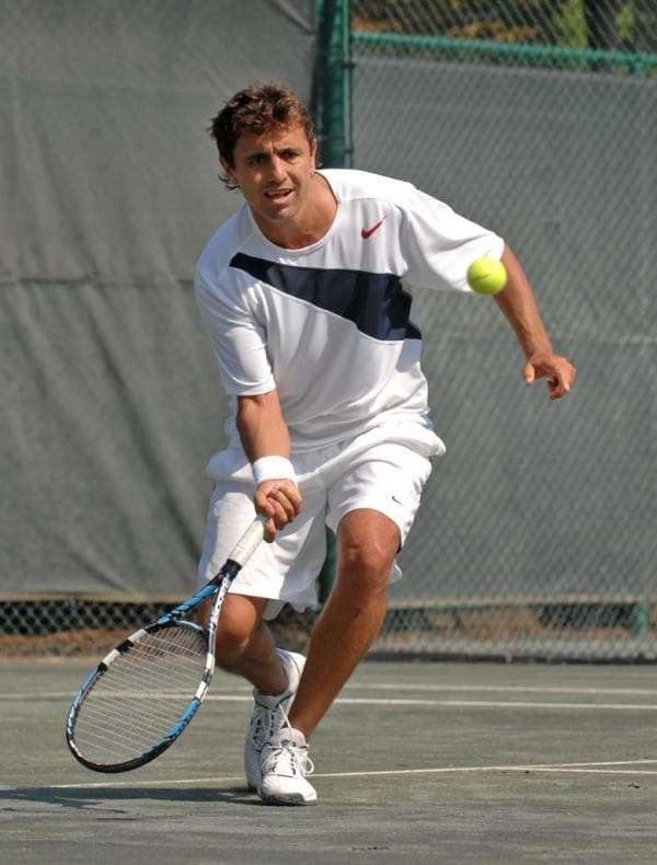 Farrah Fawcett's Dating and Relationship History