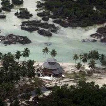 Worst Tsunami in History List | Famous Tsunamis (with Photos)