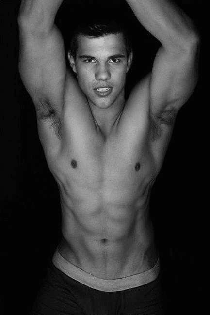 Taylor Lautner Shirtless Wallpaper