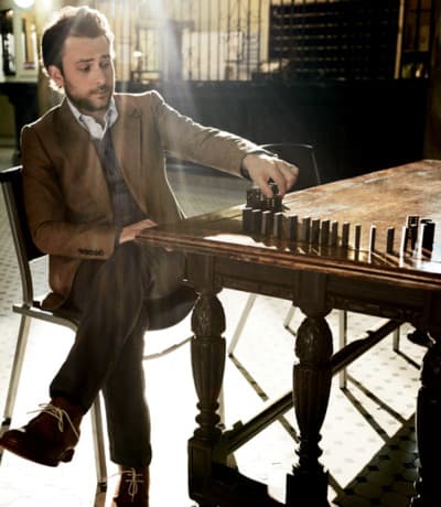 Charlie Day Shirtless