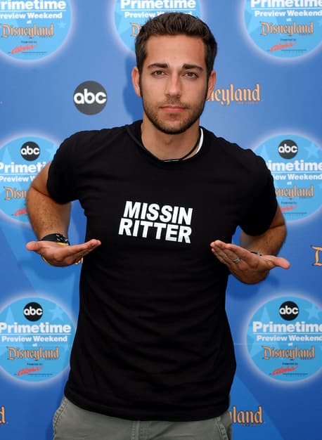 Zachary Levi Shirtless