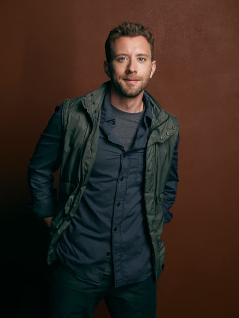 Hot TJ Thyne Photos | Sexy TJ Thyne Pictures