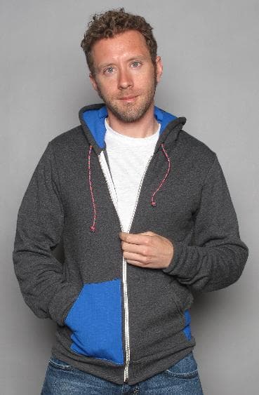 Hot TJ Thyne Photos | Sexy TJ Thyne Pictures