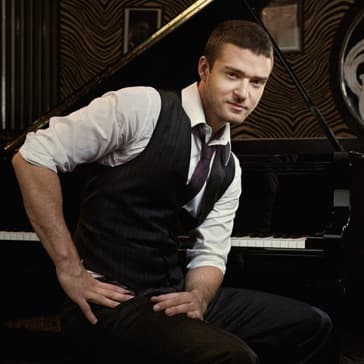 Justin Timberlake Shirtless Trouble With The Curve