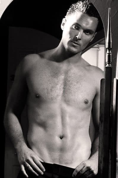 Hot Owain Yeoman Photos | Sexy Owain Yeoman Pictures