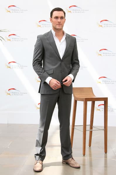 Hot Owain Yeoman Photos | Sexy Owain Yeoman Pictures