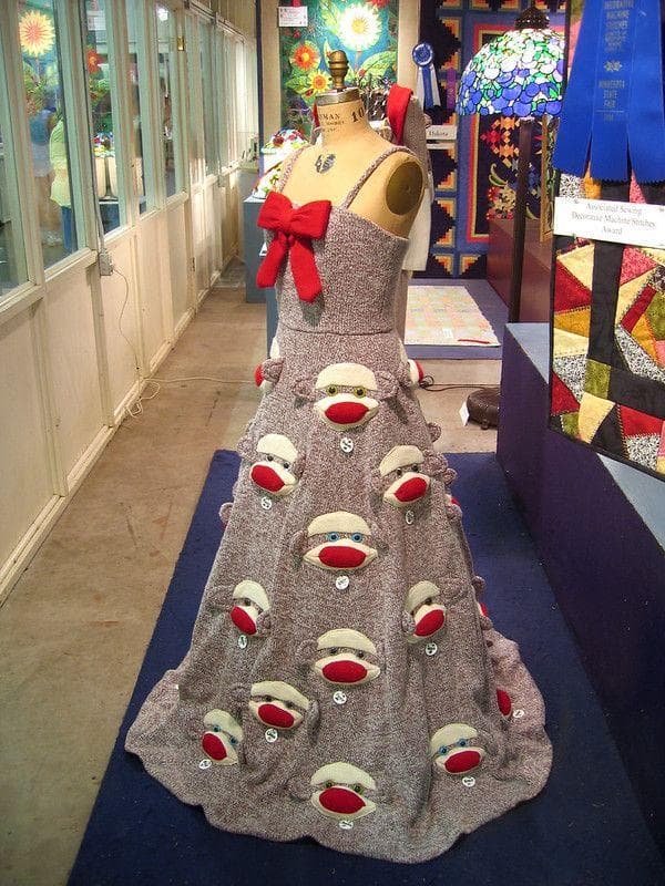 Ugly Prom Dresses | List of Worst Prom Fashion Disasters