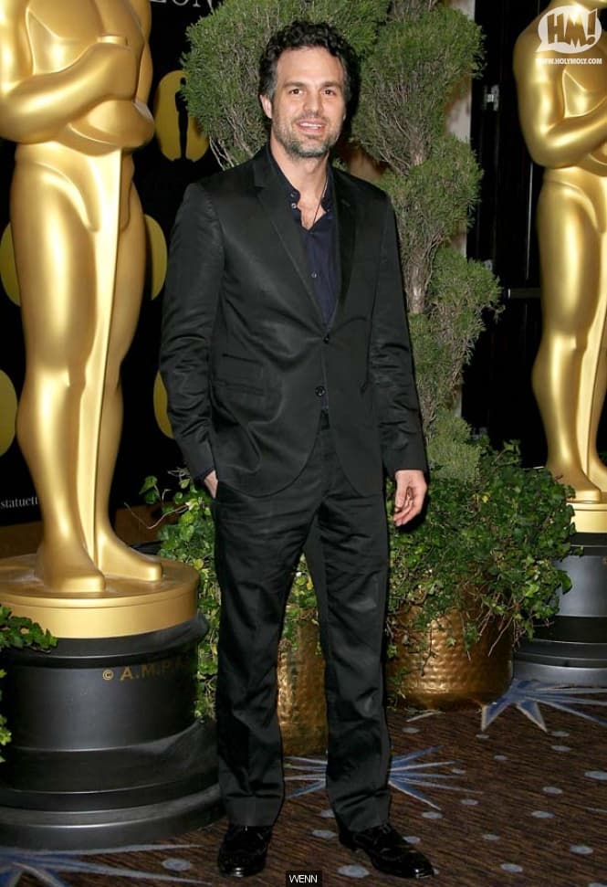 Shirtless Mark Ruffalo | Hot Pics, Photos and Images