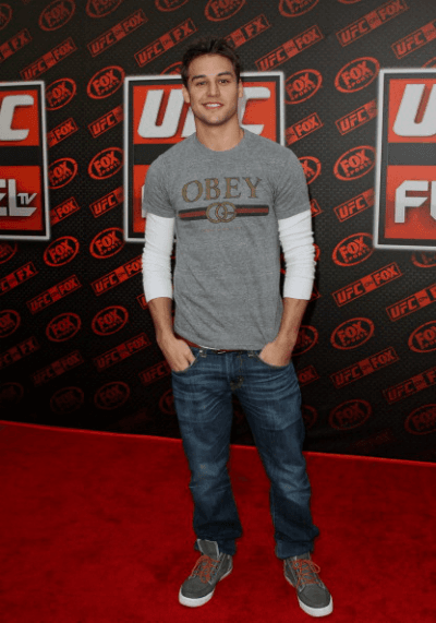 Hot Ryan Guzman Photos | Sexy Ryan Guzman Pictures