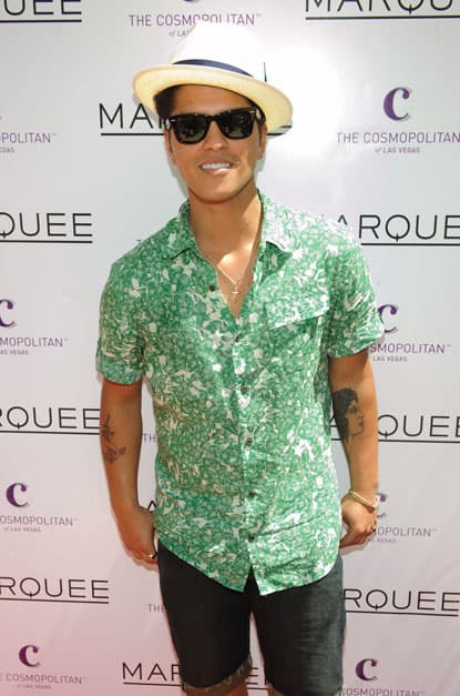 Hot Bruno Mars Photos | Sexy Bruno Mars Pictures