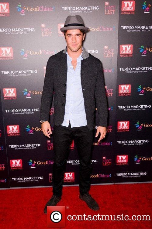 Joshua Bowman Shirtless