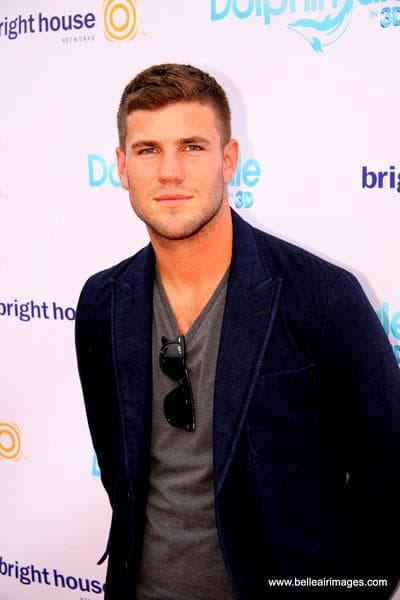 Hot Austin Stowell Photos | Sexy Austin Stowell Pictures