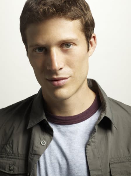 Hot Zach Gilford Photos