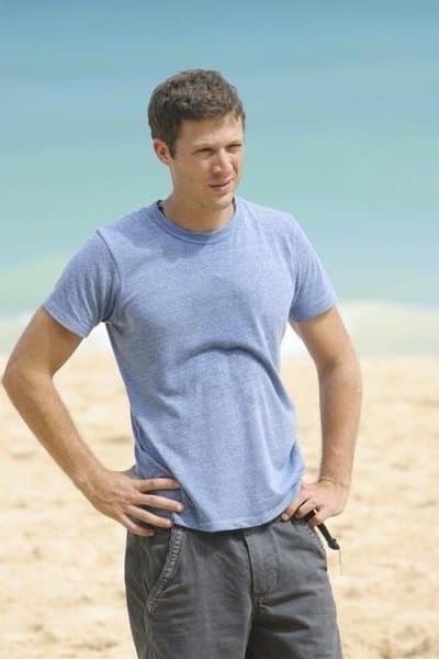 Hot Zach Gilford Photos