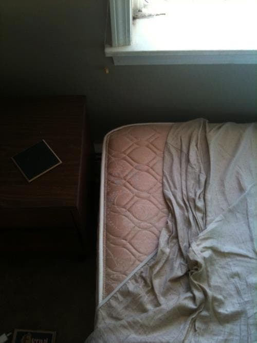 50 Infuriating Images That Will Trigger Your OCD