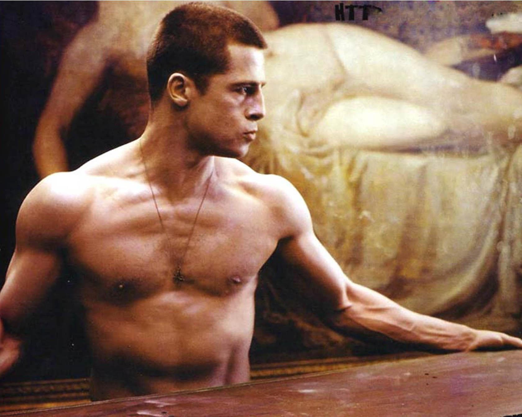 Shirtless Brad Pitt | Brad Pitt Hot Pics, Photos and Images