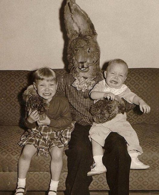 Funny Pictures of Kids Crying With the Easter Bunny
