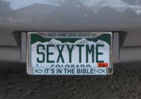 34 Hilarious Custom License Plates