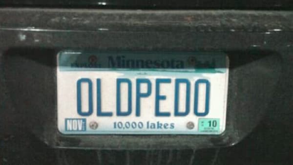34 Hilarious Custom License Plates