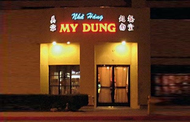 Bad Restaurant Names & Epic Sign Fails