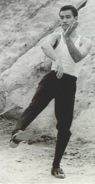 Young Bruce Lee | Photos of Bruce Lee When He Was Young