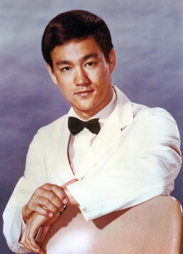 Young Bruce Lee | Photos of Bruce Lee When He Was Young