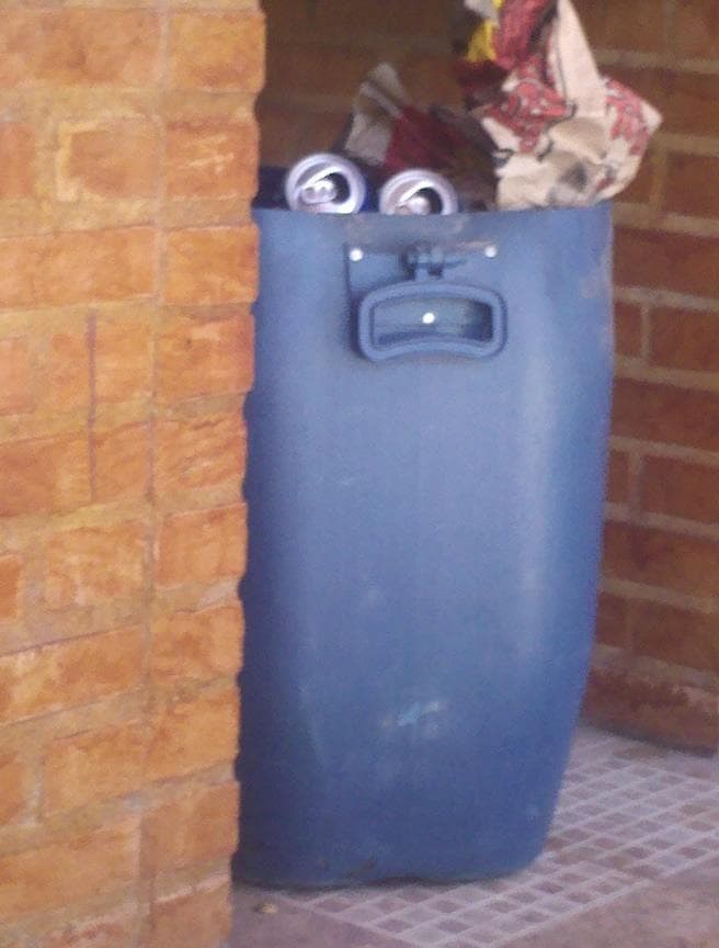 Things That Look Scared | Funny Pictures of Terrified Objects