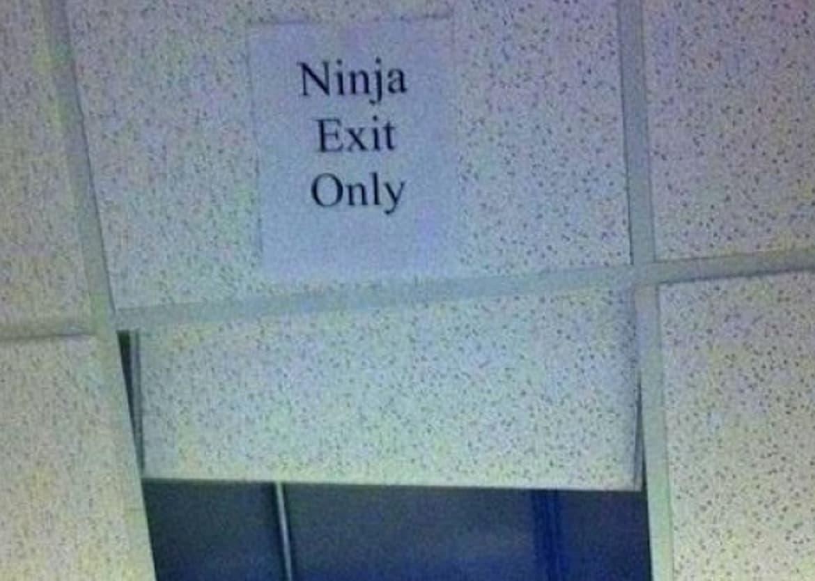 Funny College Dorm Room Signs & Passive-Aggressive Notes