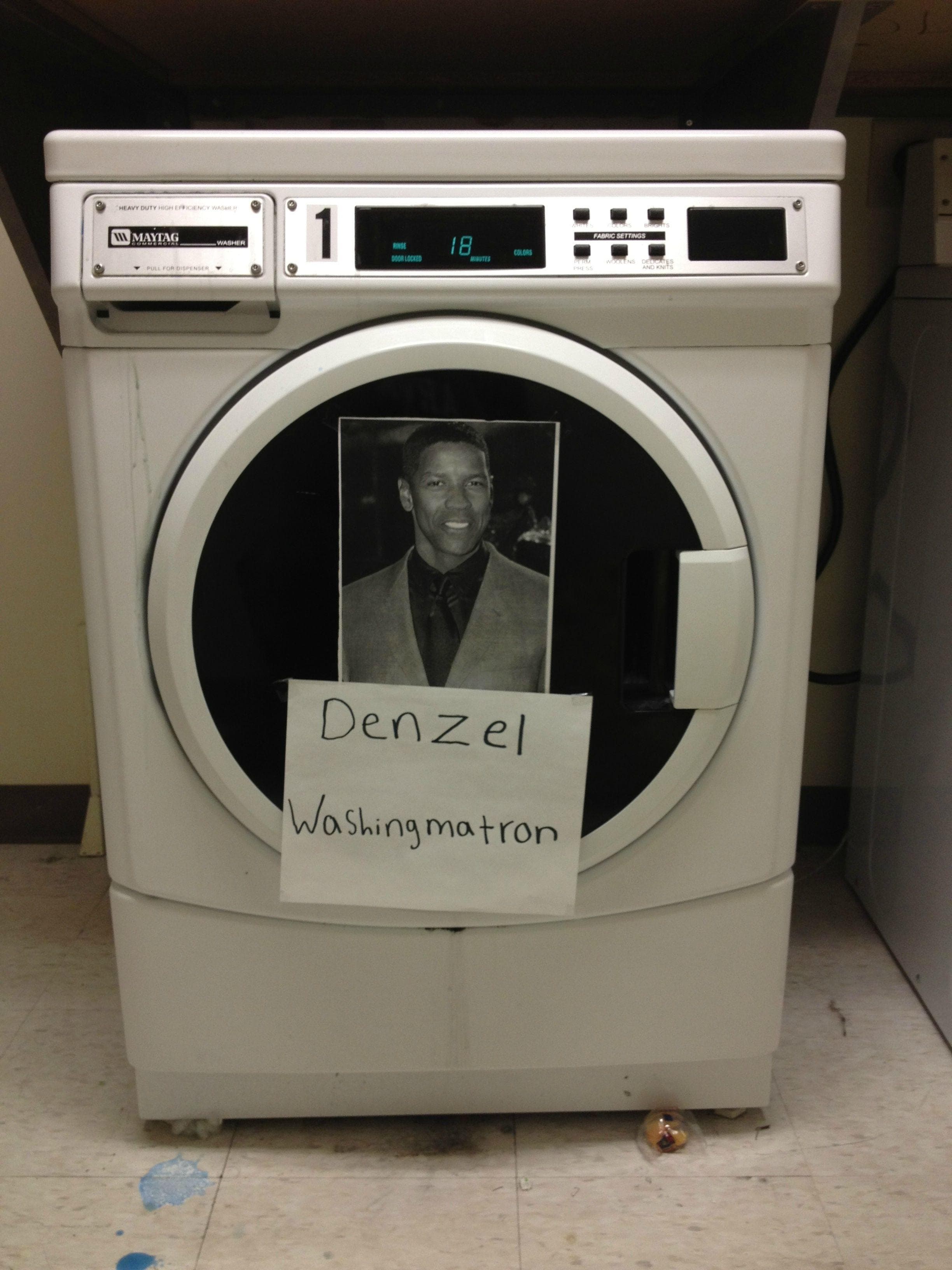 Funny College Dorm Room Signs & Passive-Aggressive Notes
