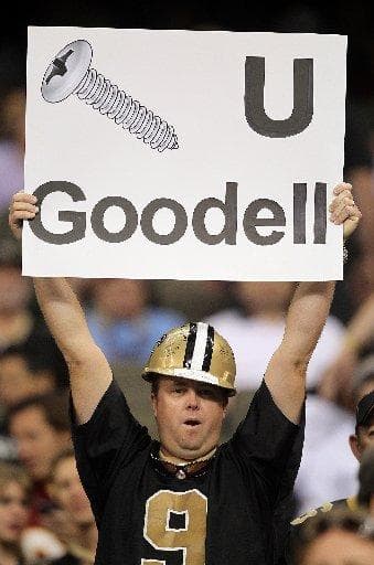 The Funniest NFL Game Day Signs