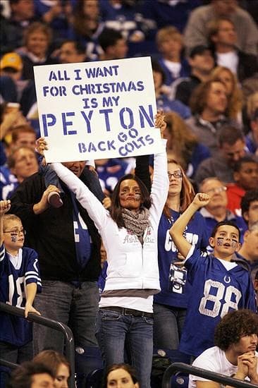 The Funniest NFL Game Day Signs