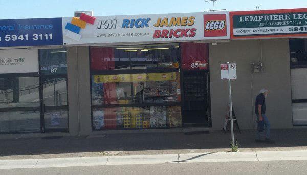 51 Punningly Brilliant Names for Real Life Stores