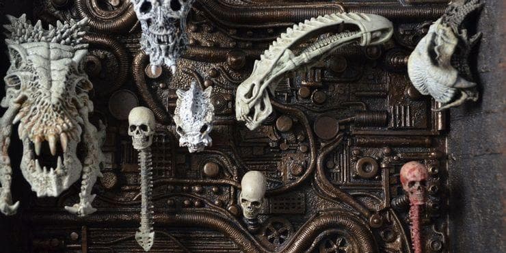 '90s Movie Easter Eggs