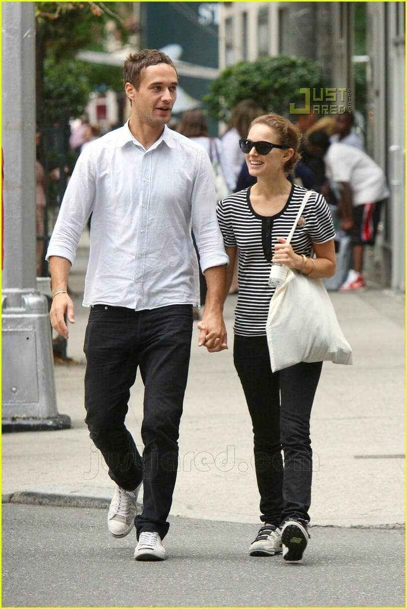 Natalie Portman Boyfriends | List of Natalie Portman Loves