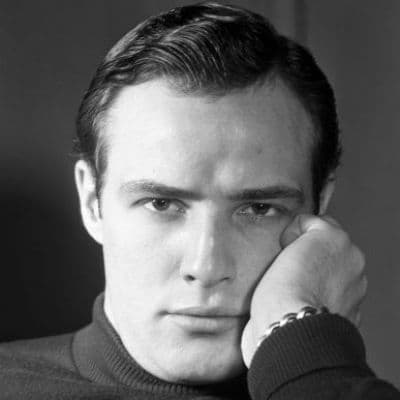 30 Sexy Pictures of Marlon Brando When He Was Young