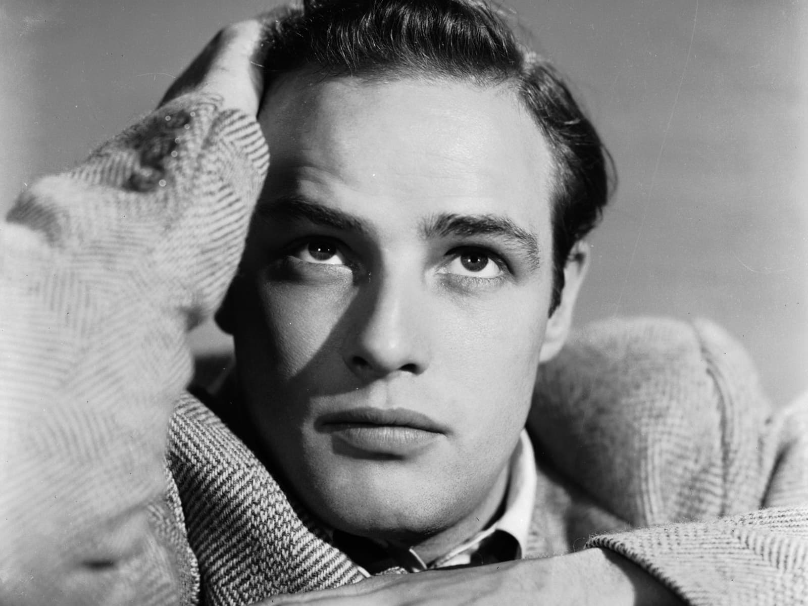 30 Sexy Pictures of Marlon Brando When He Was Young