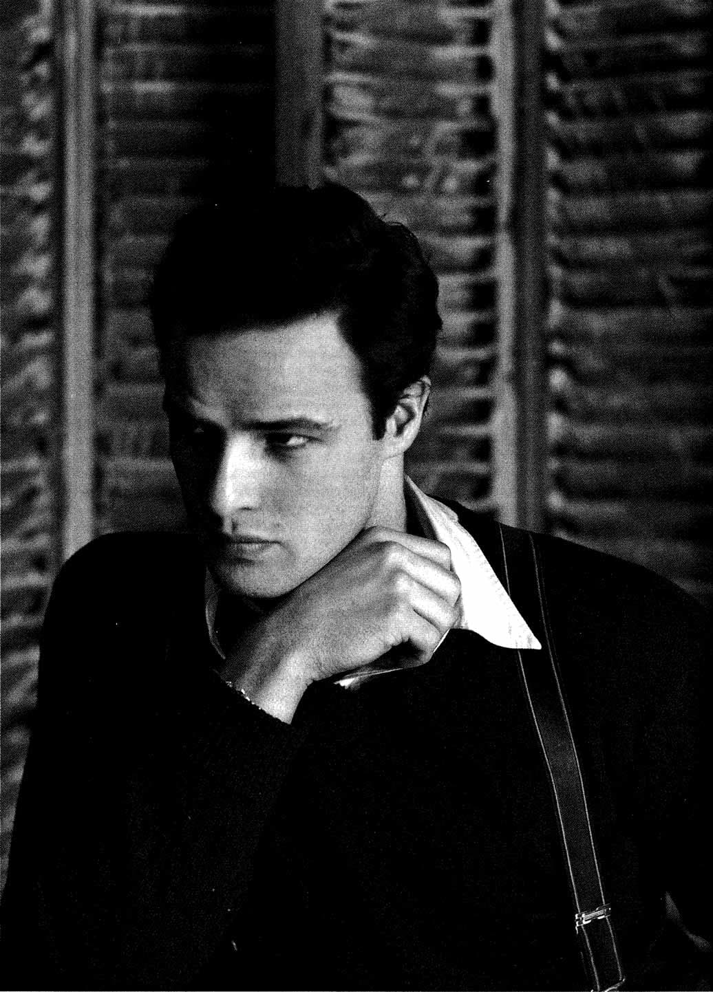 30 Sexy Pictures of Marlon Brando When He Was Young