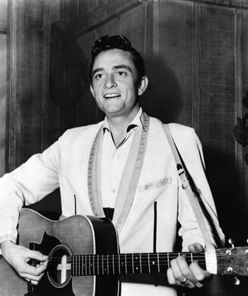 24 Photos of Johnny Cash When He Was Young