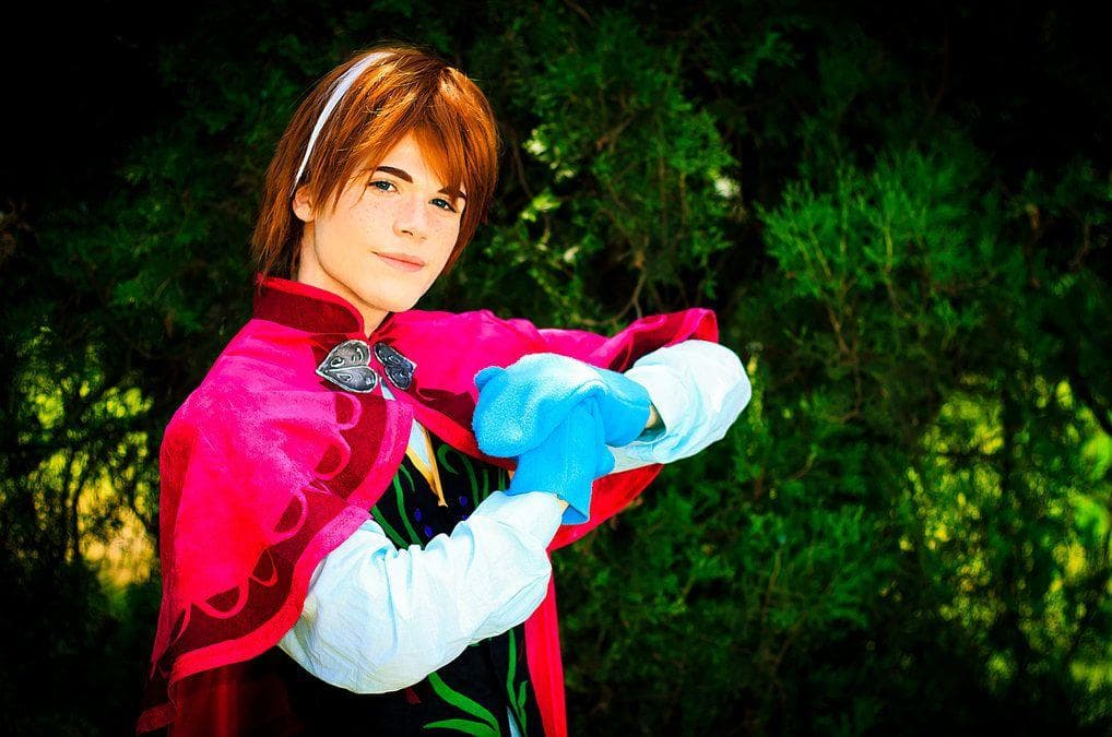 Genderbent Disney Crossplay Photos