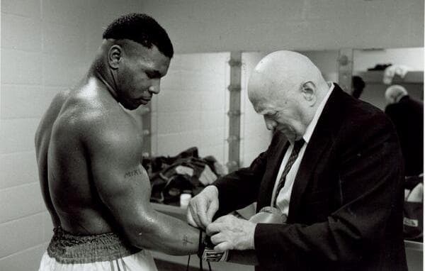 15 Pictures of Mike Tyson When He Was Young