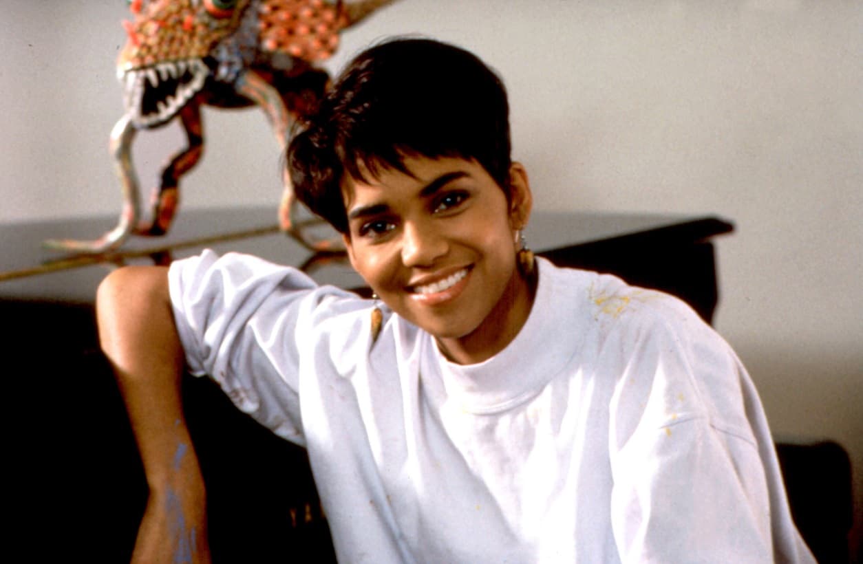 26 Pictures of Young Halle Berry