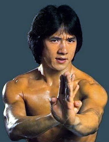 30 Photos of Jackie Chan When He Was Young