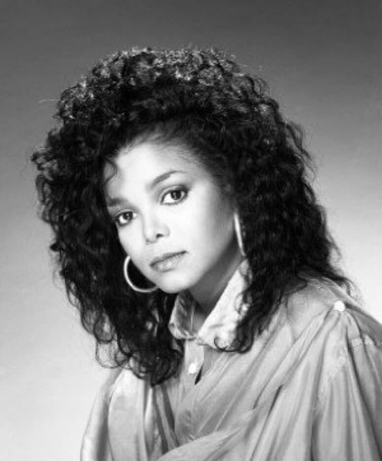 27 Photos of Janet Jackson When She Was Young
