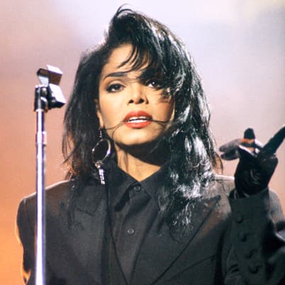 27 Photos of Janet Jackson When She Was Young