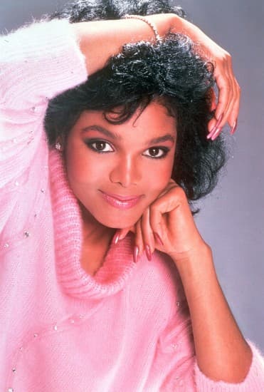 27 Photos of Janet Jackson When She Was Young