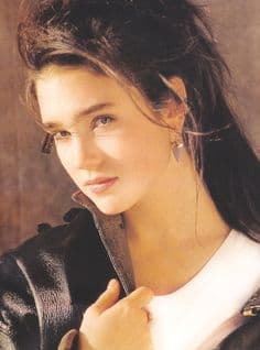 26 Photos of Jennifer Connelly When She Was Young