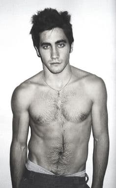 30 Pictures of Jake Gyllenhaal When He Was Young