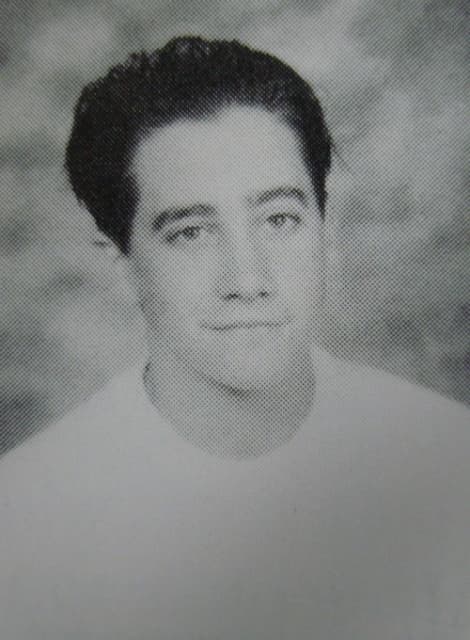 30 Pictures of Jake Gyllenhaal When He Was Young
